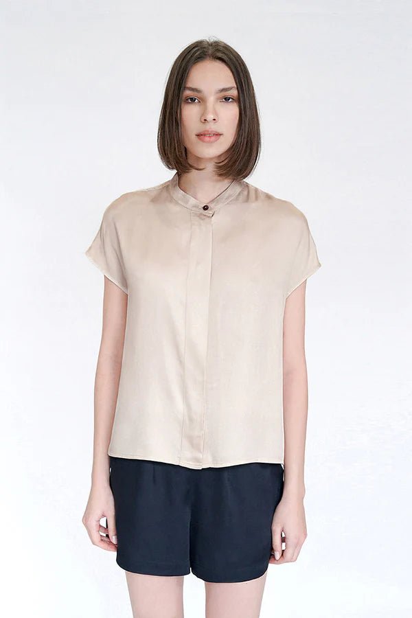 Betsy Blouse in Champagne – Veneka