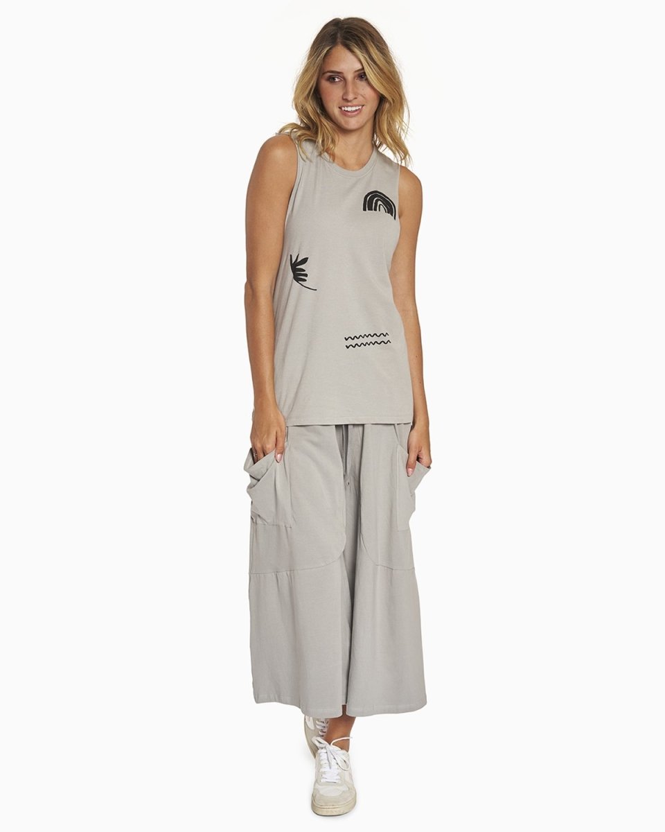 Luna Believe in the Power Tank in Alloy – Veneka