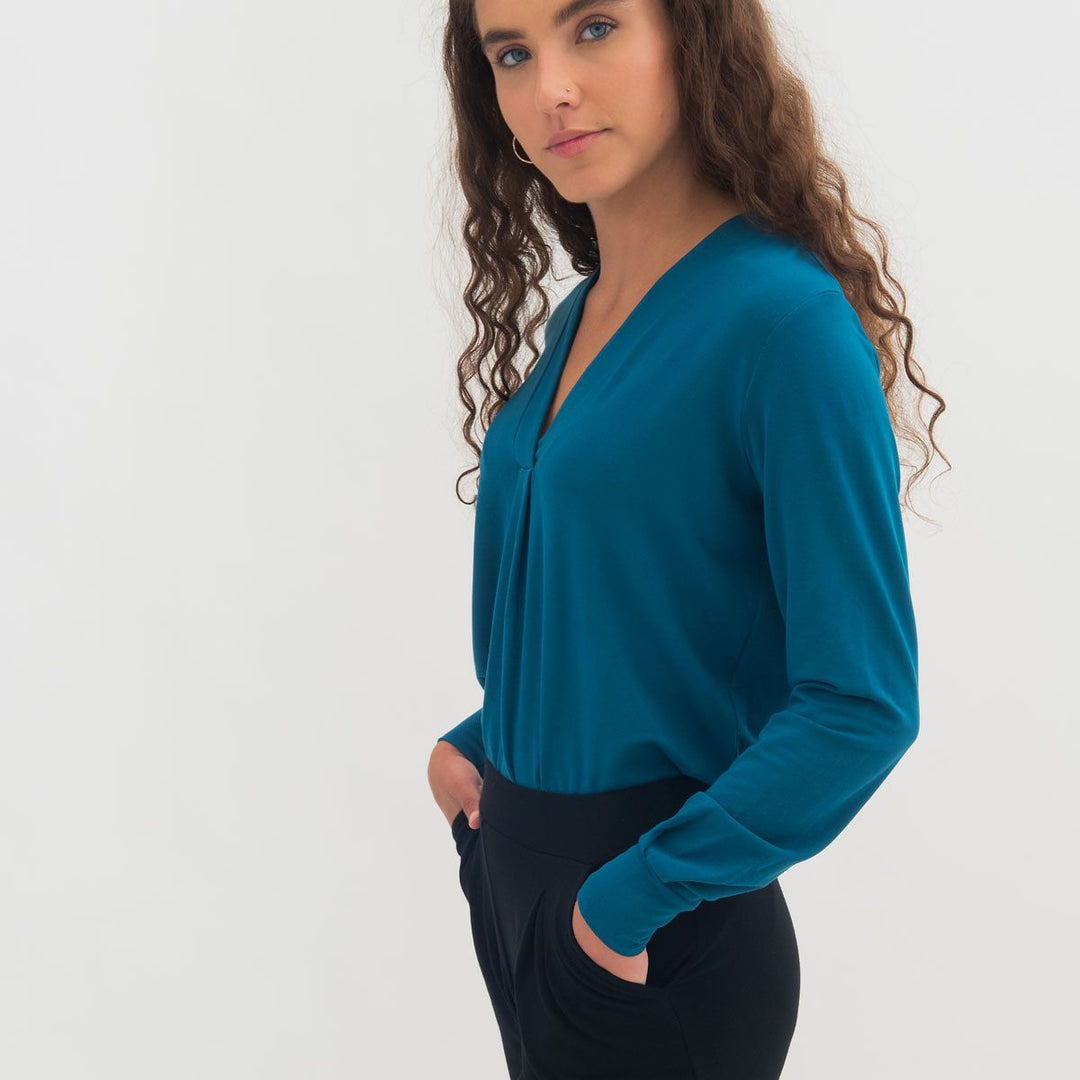 Capsule Wardrobe Looks - Sustainable & Ethical – Veneka